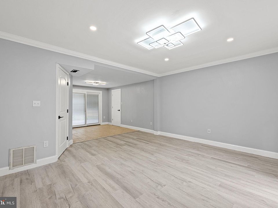 207 S Harrison Rd, Sterling, VA 20164 | Zillow