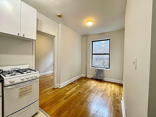 35 Christopher St APT 2B, New York, NY 10014 | Zillow