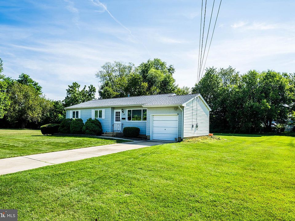 113 Stratton Dr, Mount Holly, NJ 08060 | Zillow
