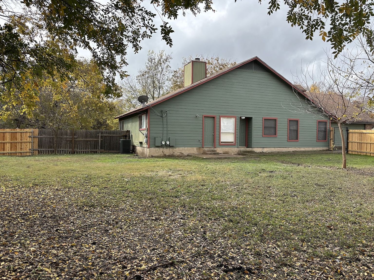 13201 Saxby Ct UNIT B, Austin, TX 78729 | Zillow