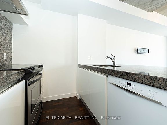 75 Portland St #510-C01, Toronto, ON M5V 2M9 | Zillow