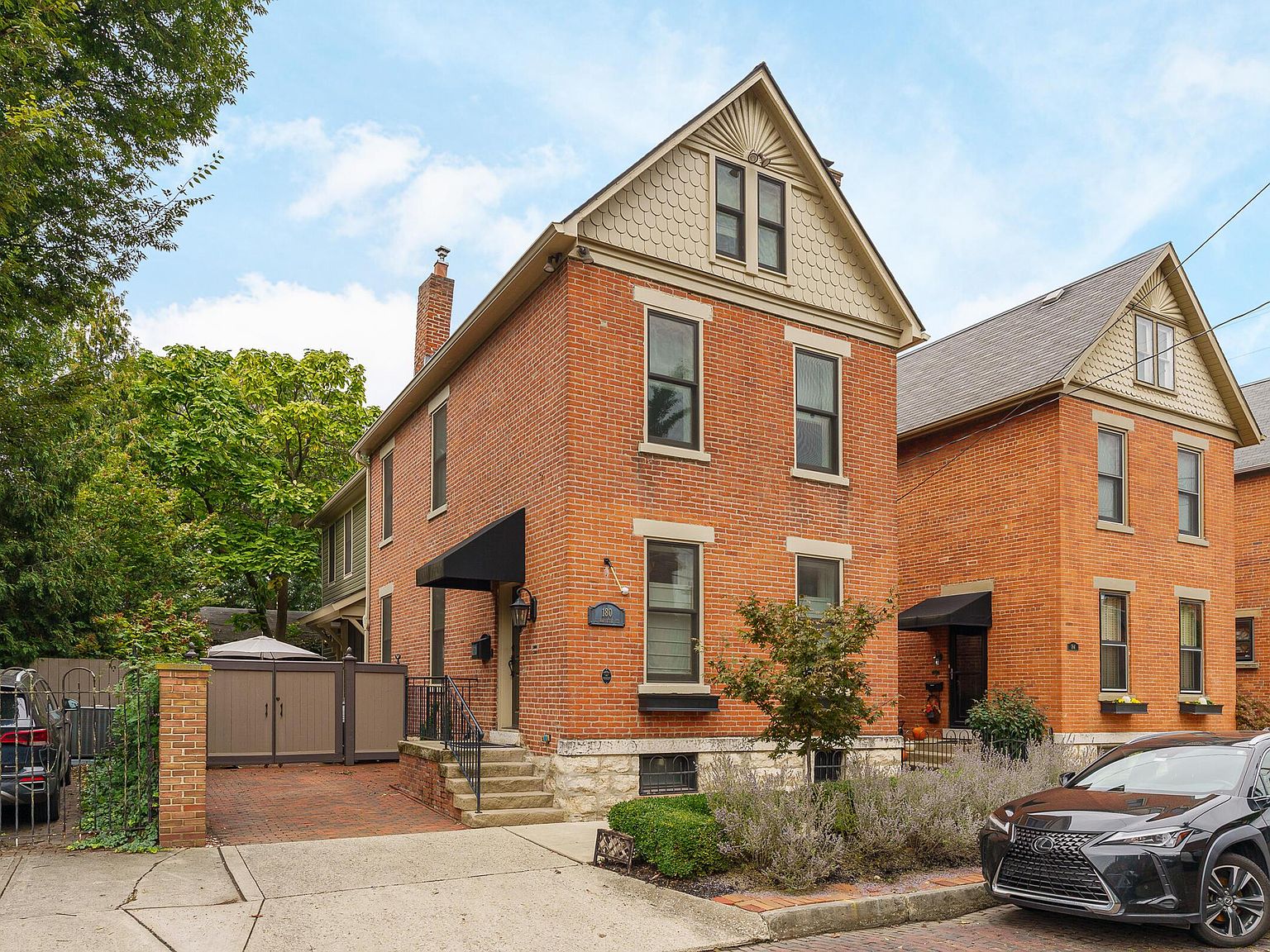 180 E Kossuth St, Columbus, OH 43206 | MLS #224035325 | Zillow