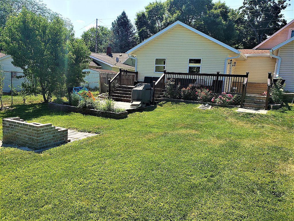 1108 Prairie St, Adel, IA 50003 | Zillow