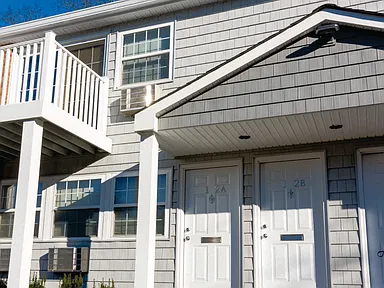 Heatherwood House at Oakdale - 168 Oakdale Bohemia Rd Bohemia NY | Zillow