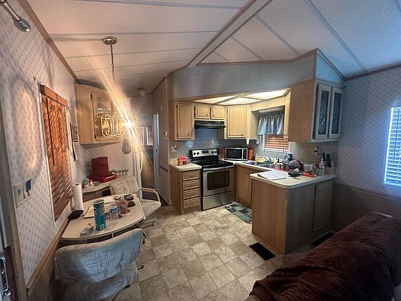 9303 Bayshore Rd #F3, Palmetto, FL 34221 | MLS #11342901 | Zillow