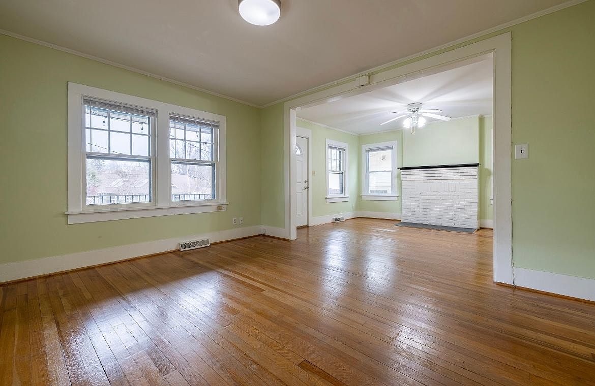 42 Hudson St, Asheville, NC 28806 | Zillow