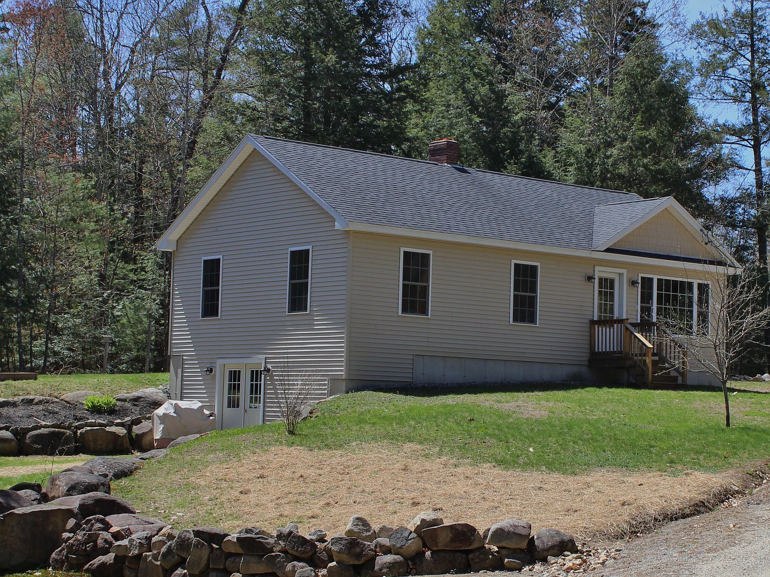 411 S High St, Bridgton, ME 04009 | Zillow