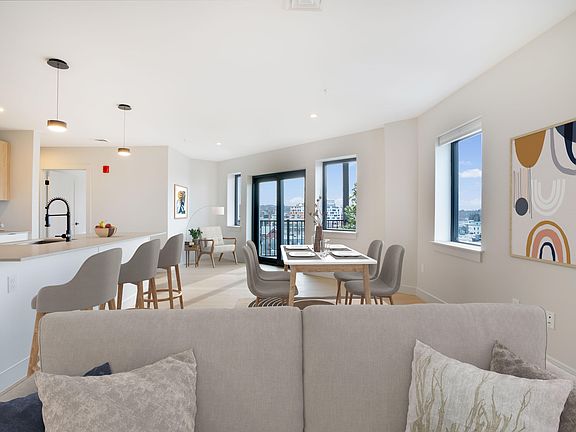 75 Chestnut Street UNIT 606, Portland, ME 04101 | MLS #1586383 | Zillow