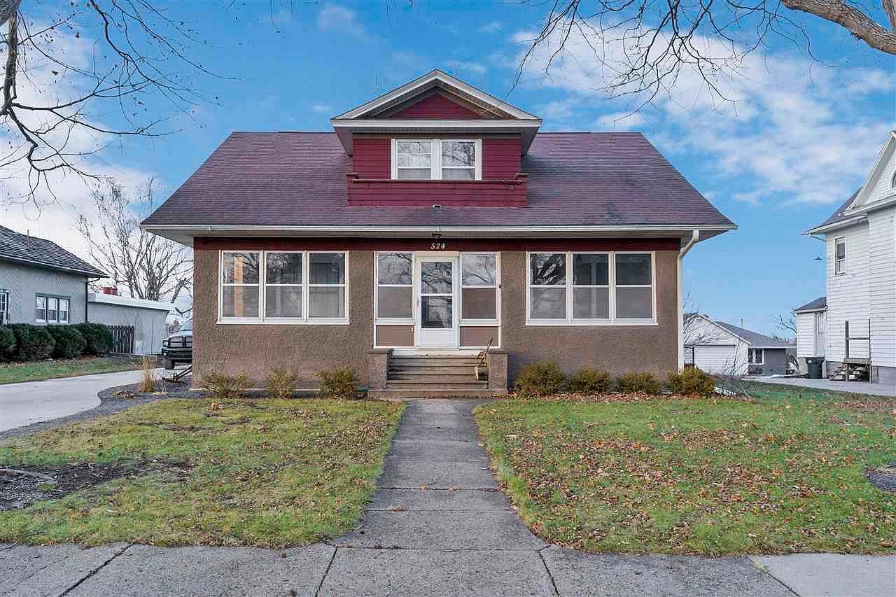 524 W Pershing Dr, Brooklyn, IA 52211 | MLS #202400200 | Zillow