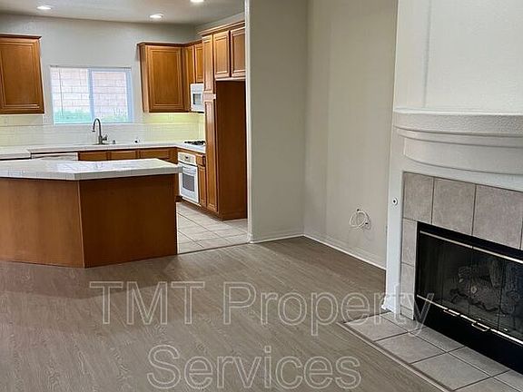 427 Taunton Dr, Santa Maria, CA 93455 | Zillow