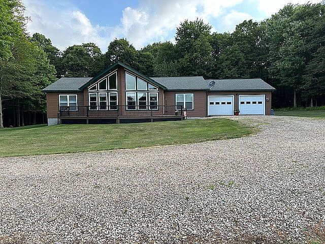 372 Scout Dam Rd, Ebensburg, PA 15931 | Zillow