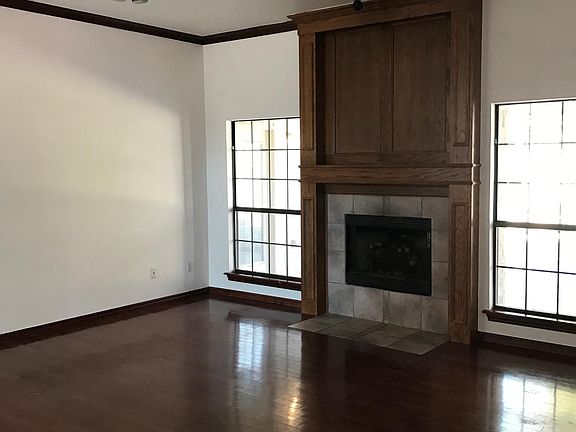 2820 Weymouth Way, Norman, OK 73071 | Zillow