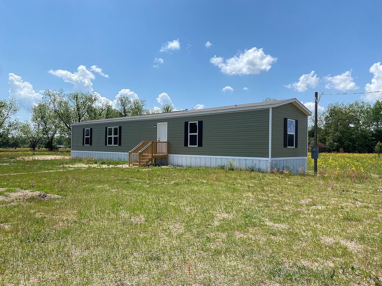 3900 Ardis Pond Rd, Dalzell, SC 29040 | Zillow