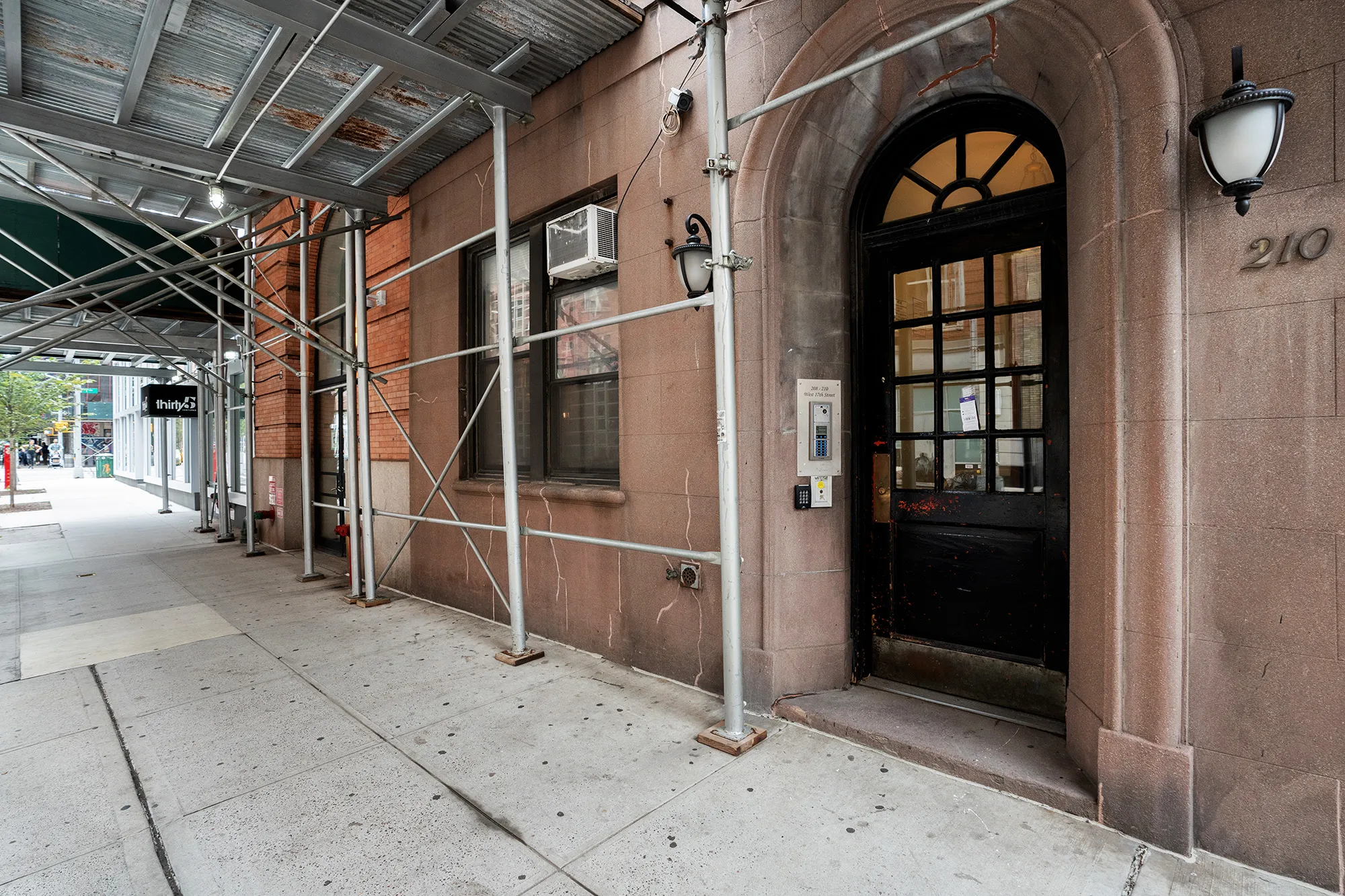 210 West 17th Street #2B in Chelsea, Manhattan | StreetEasy