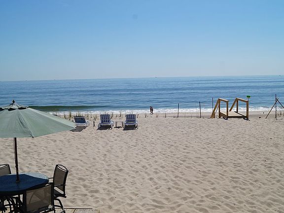 14 Edgewater Ter, Mantoloking, NJ 08738 | Zillow