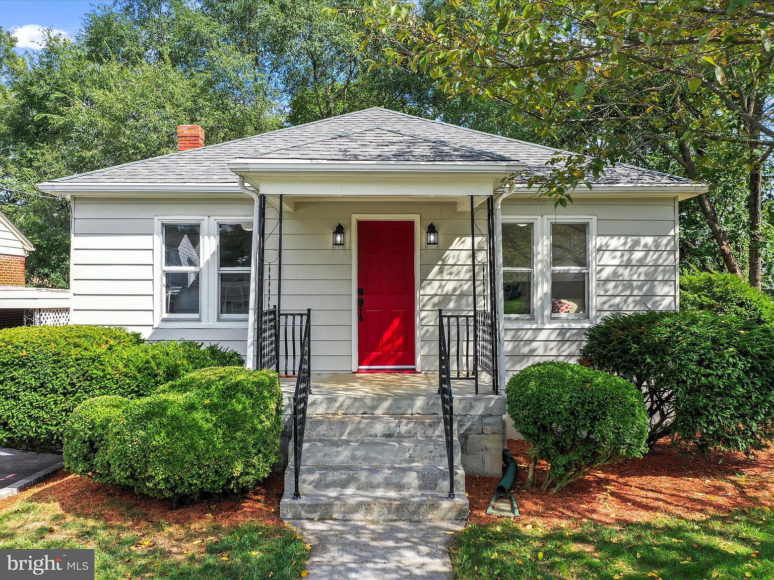 136 Allison Ave, Winchester, VA 22601 | MLS #VAWI2006262 | Zillow