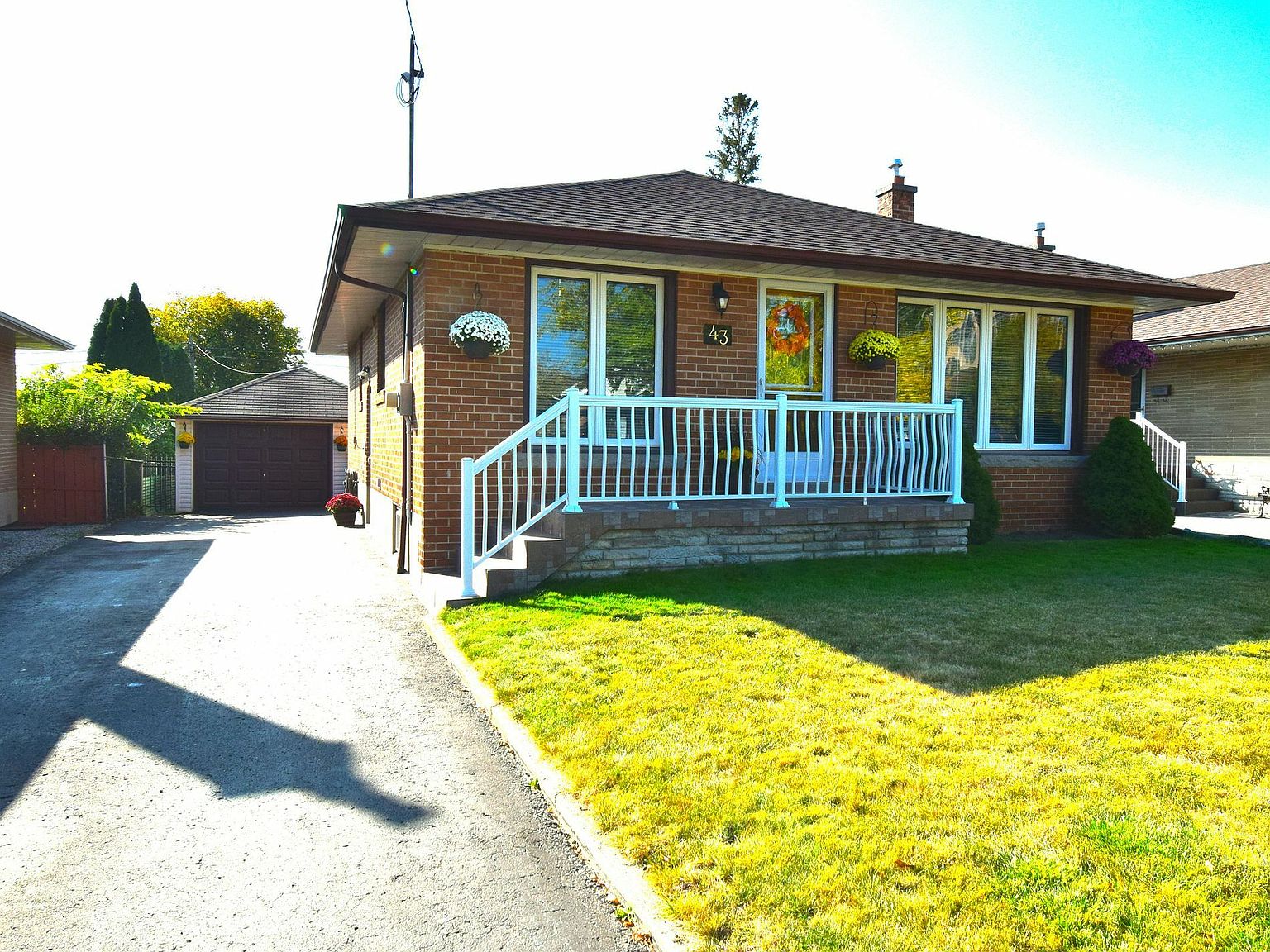 43 Lewiston Rd, Toronto, ON M1P 1X8 | Zillow