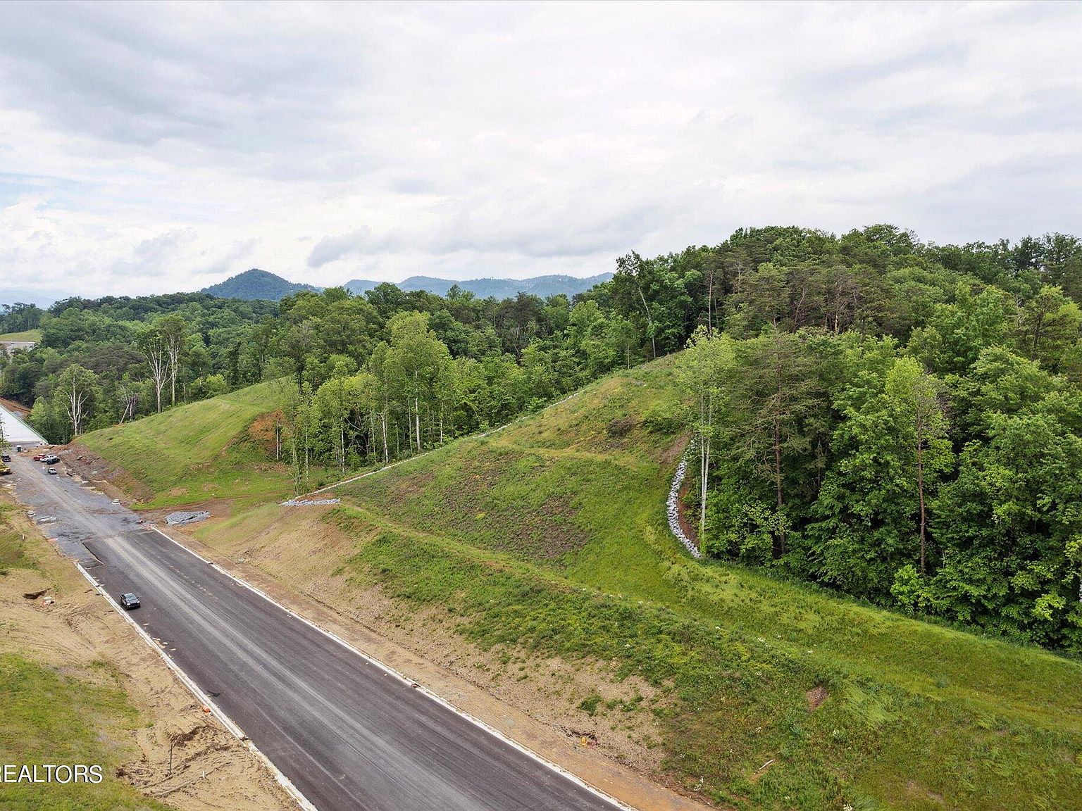 Jake Thomas Rd, Pigeon Forge, TN 37863 | MLS #1192111 | Zillow