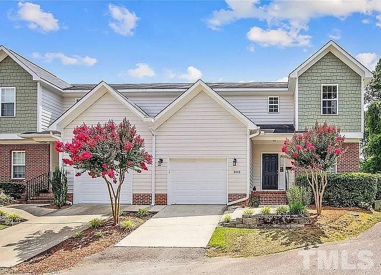 303 Willborough Ave #3R, Fayetteville, NC 28303 | MLS #2542140 | Zillow