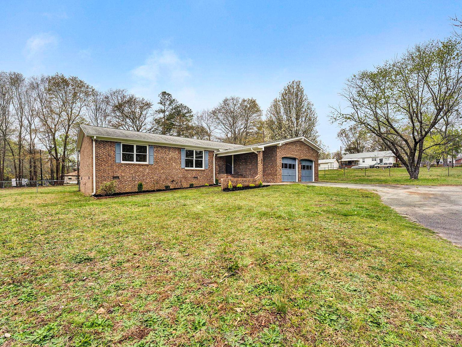 129 Keloy St, Spartanburg, SC 29301 | Zillow