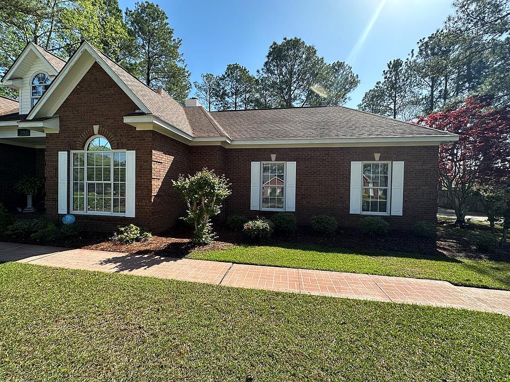205 Stonegate Dr, Dothan, AL 36305 | Zillow