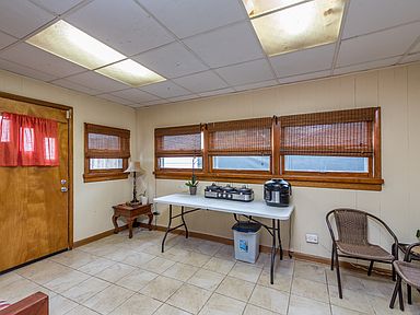 44 Worack Pl, Waukegan, IL 60085 | Zillow