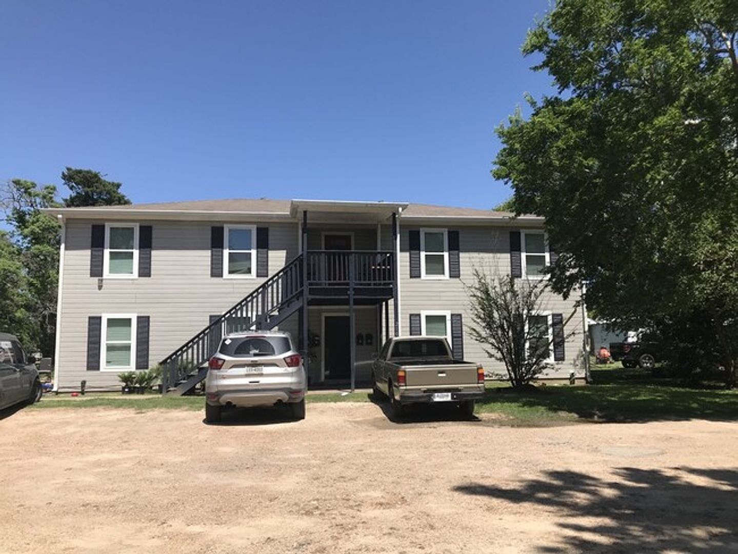210 Reinhardt Ave #2, East Bernard, TX 77435 | Zillow