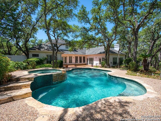 2207 ESTATE VIEW DR, San Antonio, TX 78260 | MLS #1791741 | Zillow