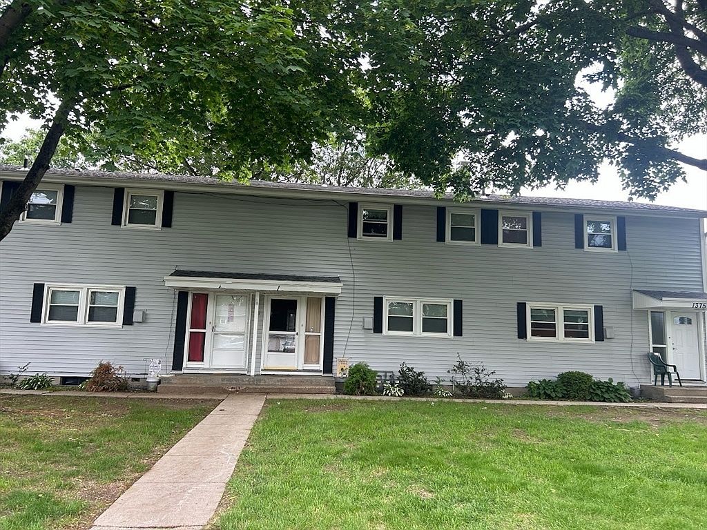 1385 Pendleton Ave UNIT 1385, Chicopee, MA 01022 | Zillow