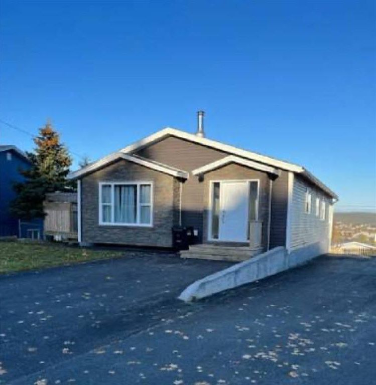 33 Chafe Ave, St. John's, NL A0A 1J0 | Zillow