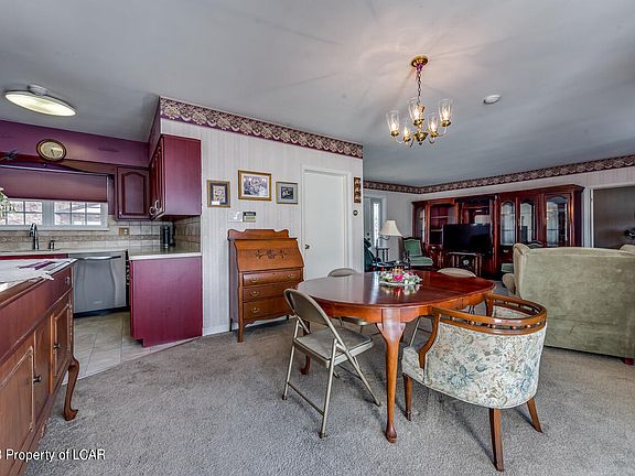 46 Lakeside Dr, Harveys Lake, PA 18618 | MLS #23-740 | Zillow