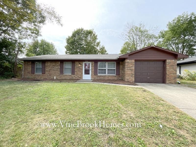 2704 N Constellation Dr, Indianapolis, IN 46229 | Zillow