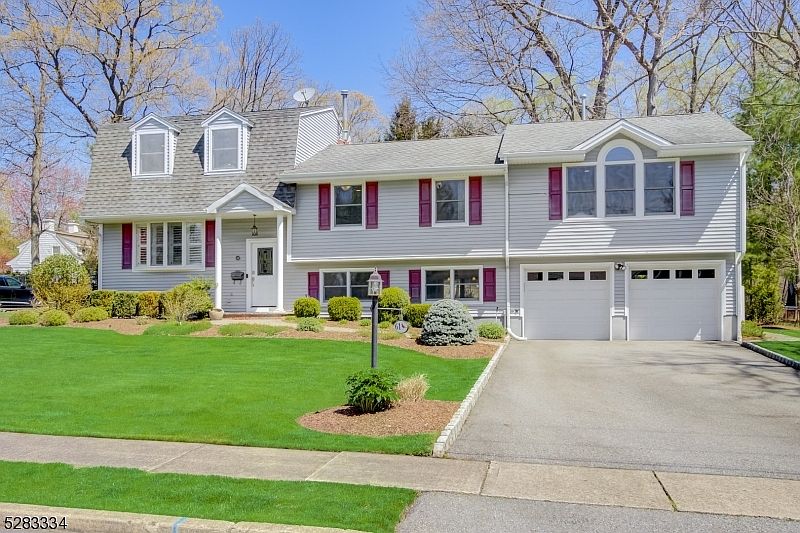 61 Cardinal Dr, Oakland, NJ 07436 | Zillow