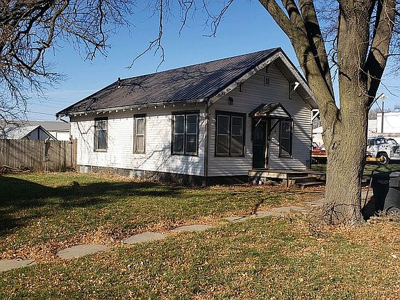111 Summit St, Pierson, IA 51048 | Zillow