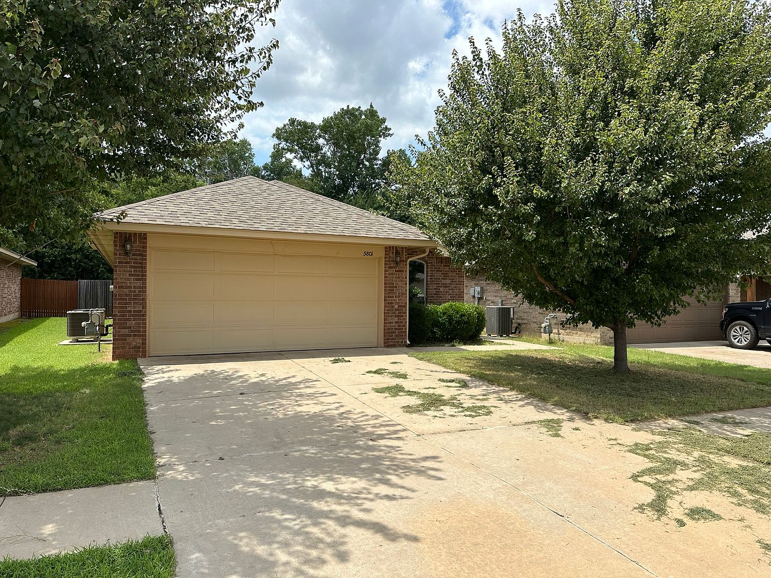 5801 Clearwater Dr, Oklahoma City, OK 73179 | Zillow 5801 Clearwater Dr, Oklahoma City, OK 73179 | Zillow