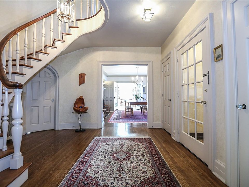 120 Douglas Rd, Rochester, NY 14610 | Zillow