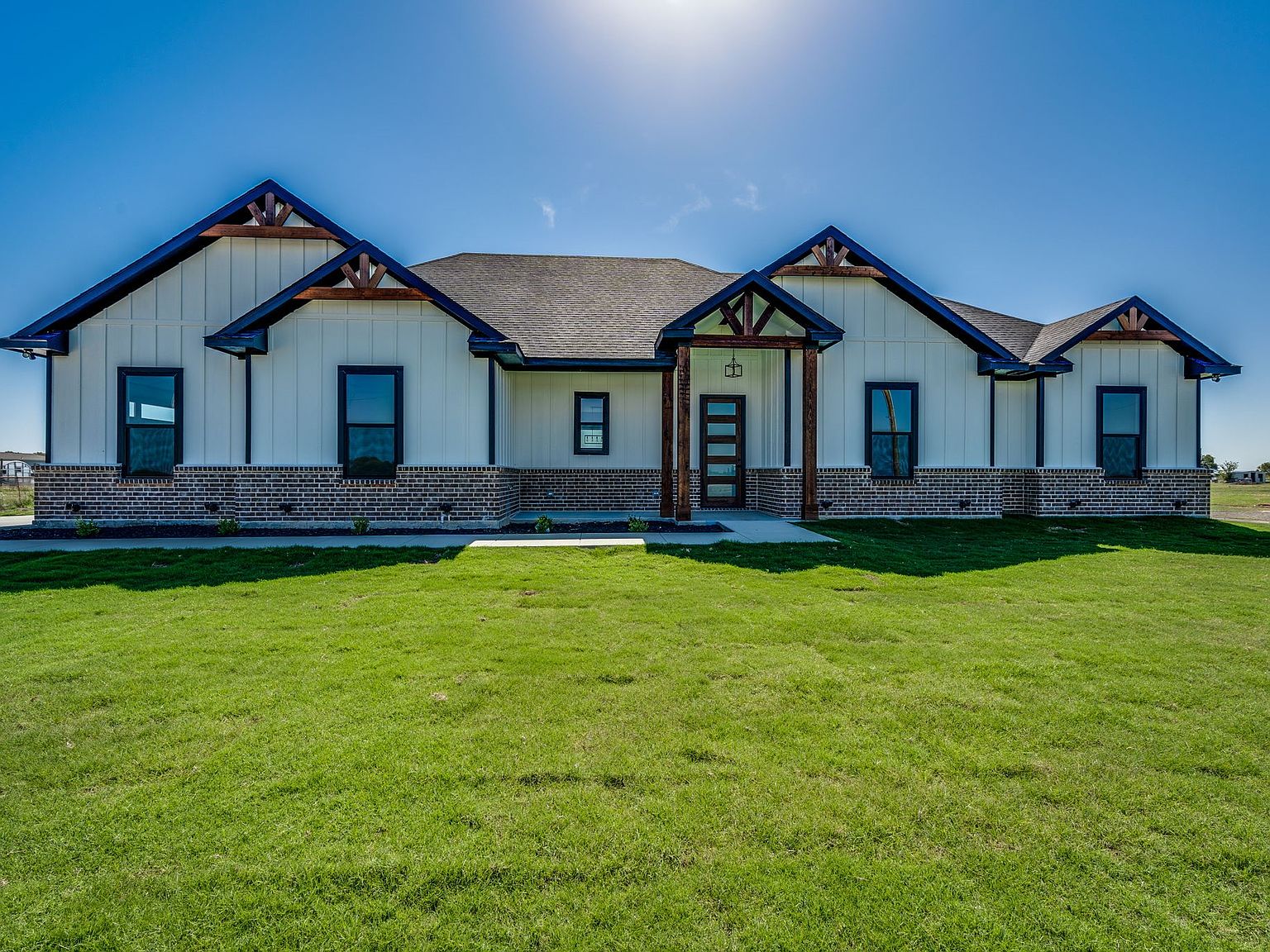 1031 Trumbull Rd, Ferris, TX 75125 | Zillow
