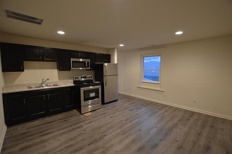 1306 Woodlawn Ave #2C, Indianapolis, IN 46203 | Zillow