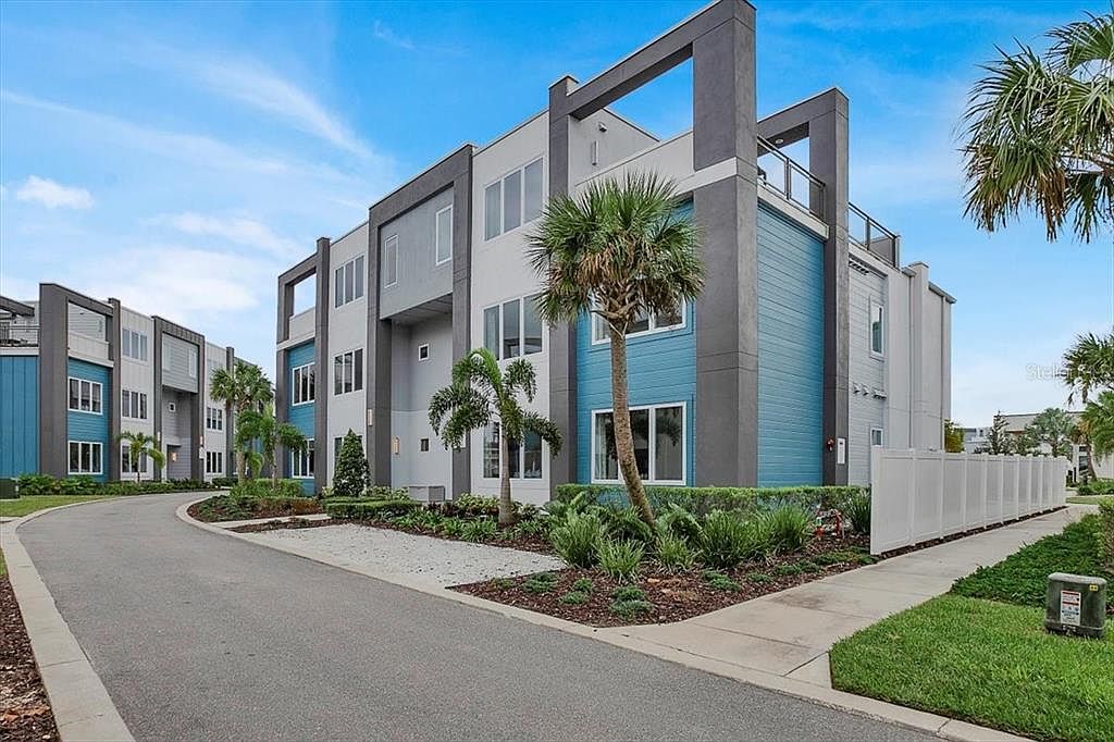 7740 Sandy Ridge Dr UNIT 206, Kissimmee, FL 34747 | MLS #V4940792 | Zillow