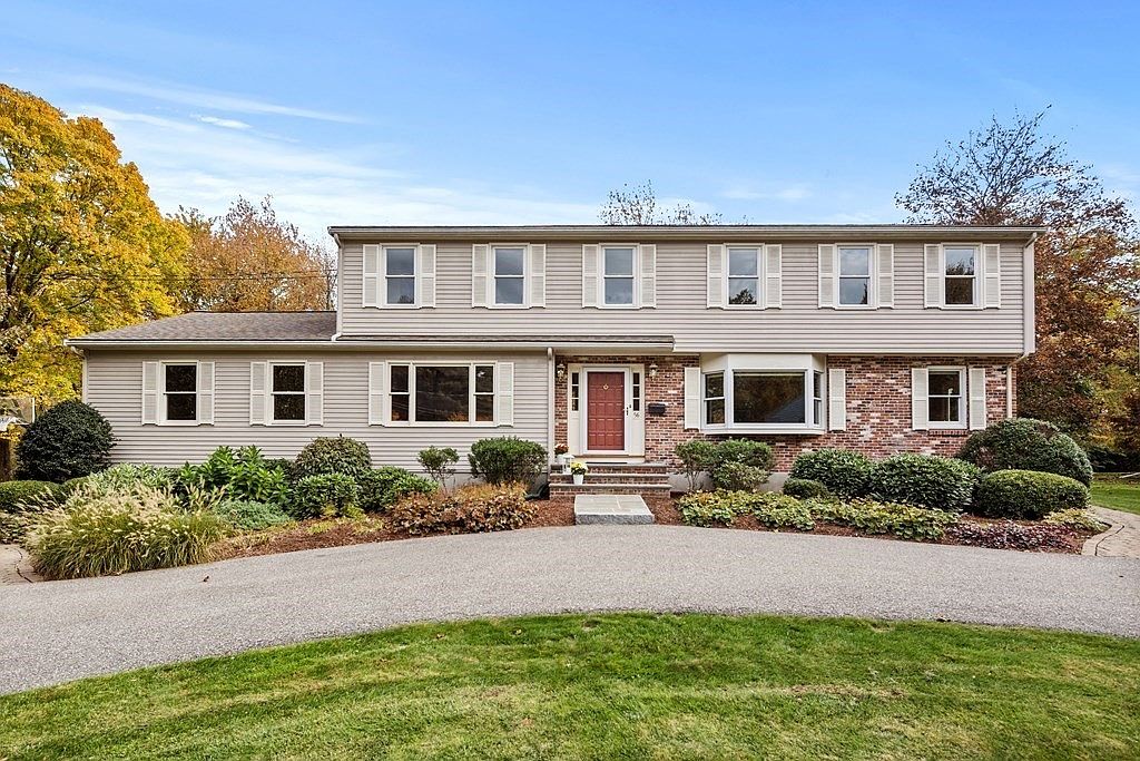 56 Sherburne Rd S, Lexington, MA 02421 | MLS #73174074 | Zillow