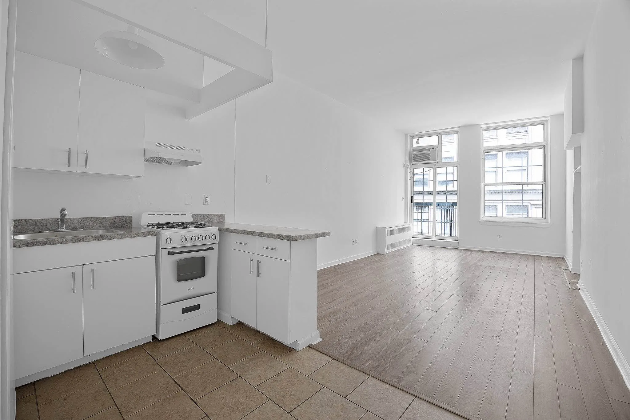 88 Fulton Street #319 in Fulton/Seaport, Manhattan | StreetEasy