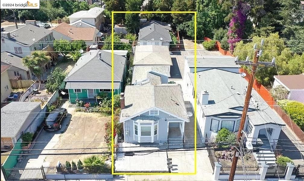 2285 82nd Ave, Oakland, CA 94605 | MLS #41060606 | Zillow