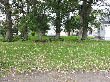 215 McKinley St, Manchester, MN 56007 | Zillow