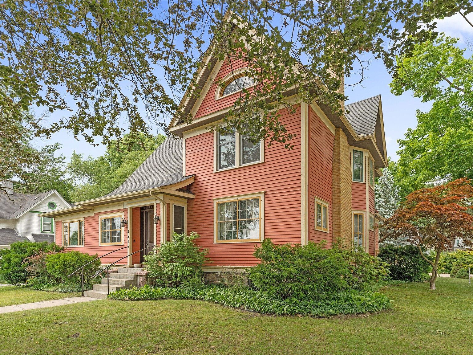 196 E Michigan Ave, Three Rivers, MI 49093 | MLS #24030524 | Zillow