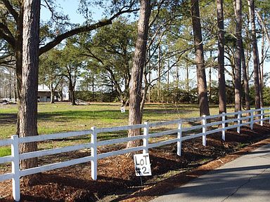 Corner Of Danielle Road And Bayou To Byu, New Iberia, LA 70563 | Zillow