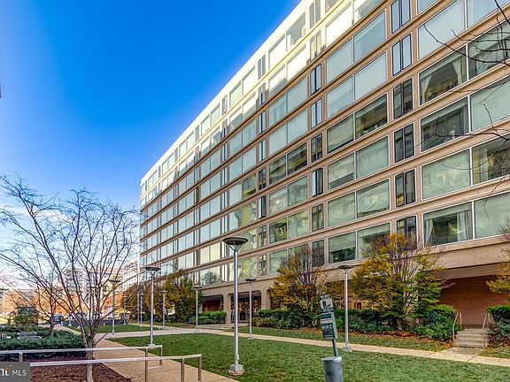 1101 3rd St SW APT 415, Washington, DC 20024 | MLS #DCDC2120040 | Zillow
