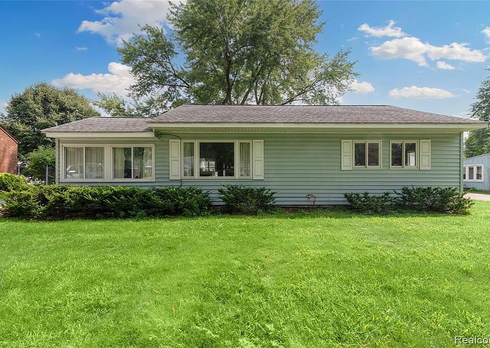 20149 W Old Us Highway 12, Chelsea, MI 48118 | Zillow