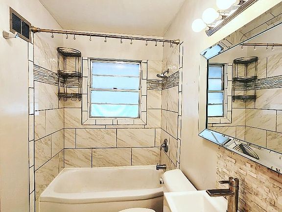 6404 Colletta Dr, Saint Louis, MO 63139 | Zillow