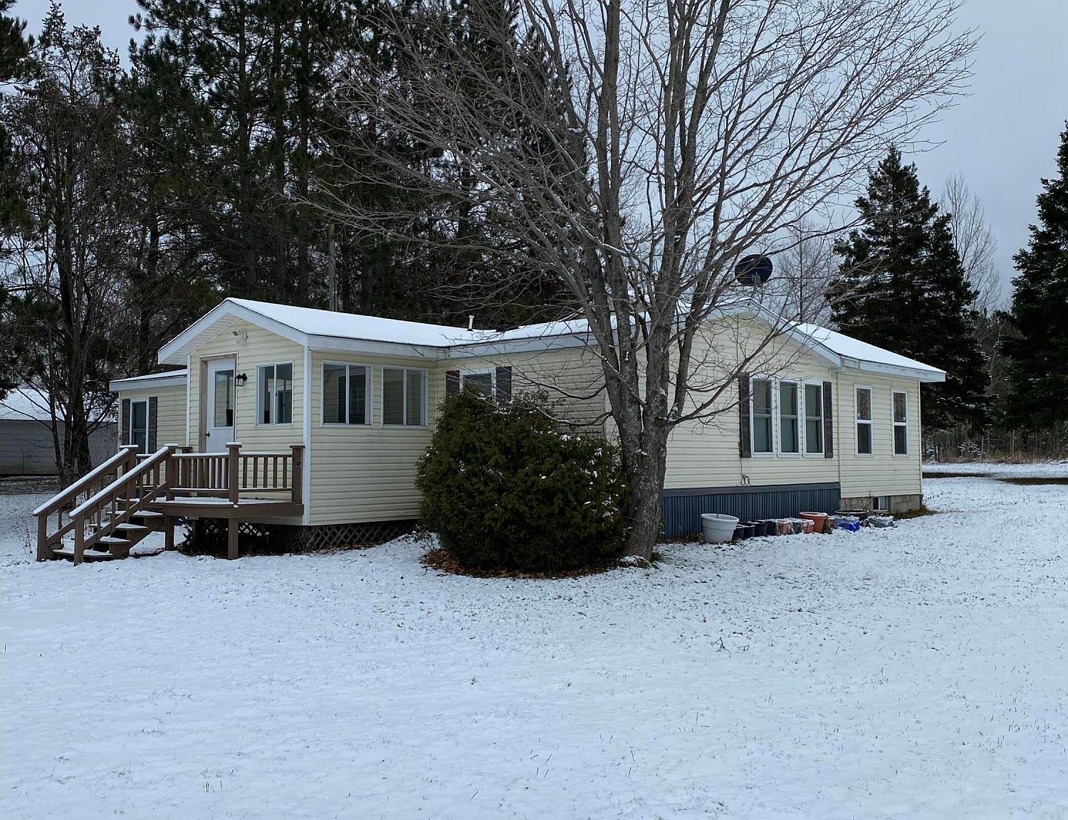 29677 W M 28, Eckerman, MI 49728 | Zillow