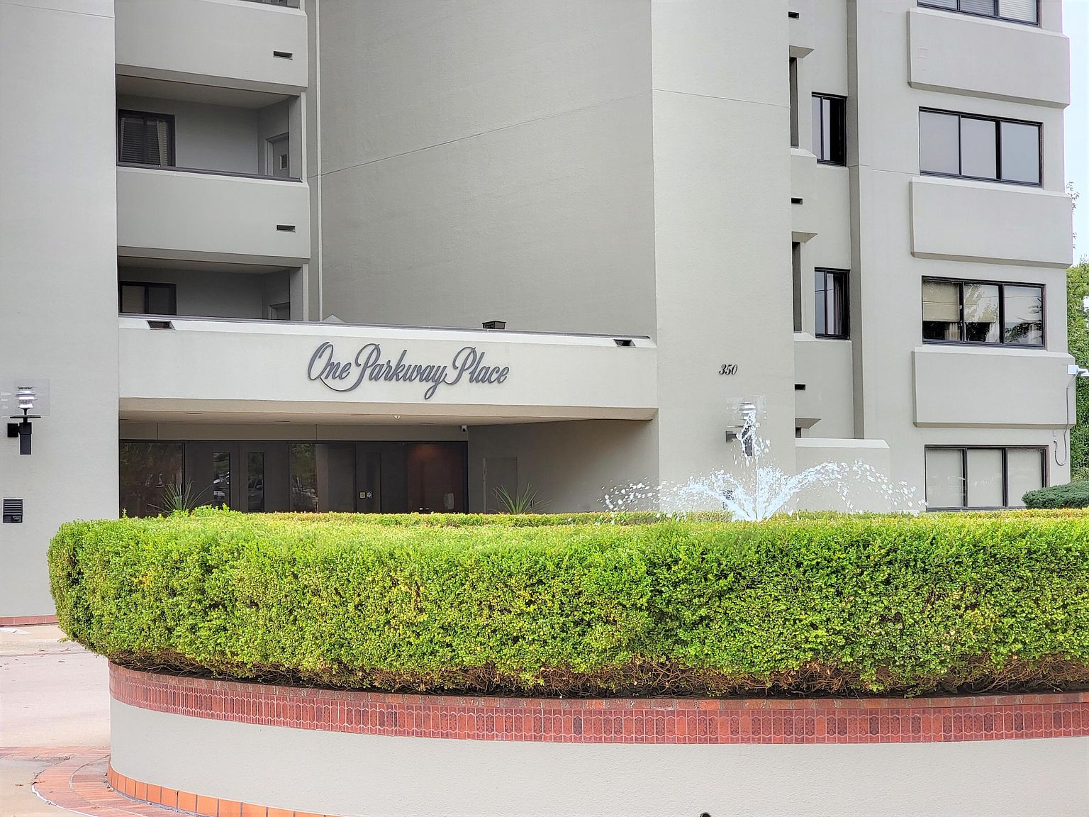 350 S John Q Hammons Parkway UNIT 9b, Springfield, MO 65806 | Zillow